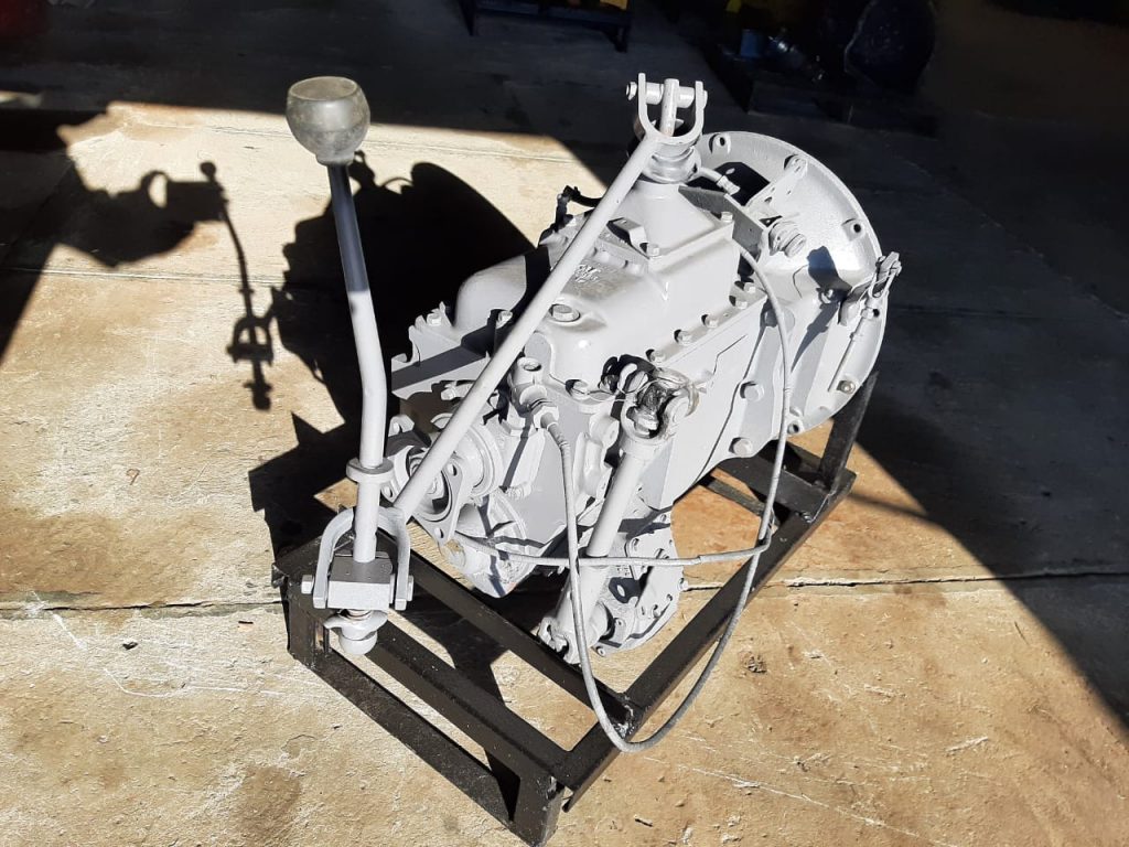 Eaton Fuller 6 Speed Gearbox – Dirtworx