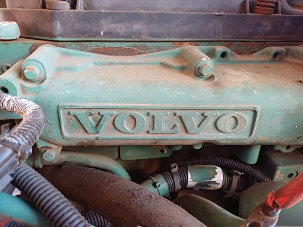 Volvo Penta D9 Engine – Dirtworx