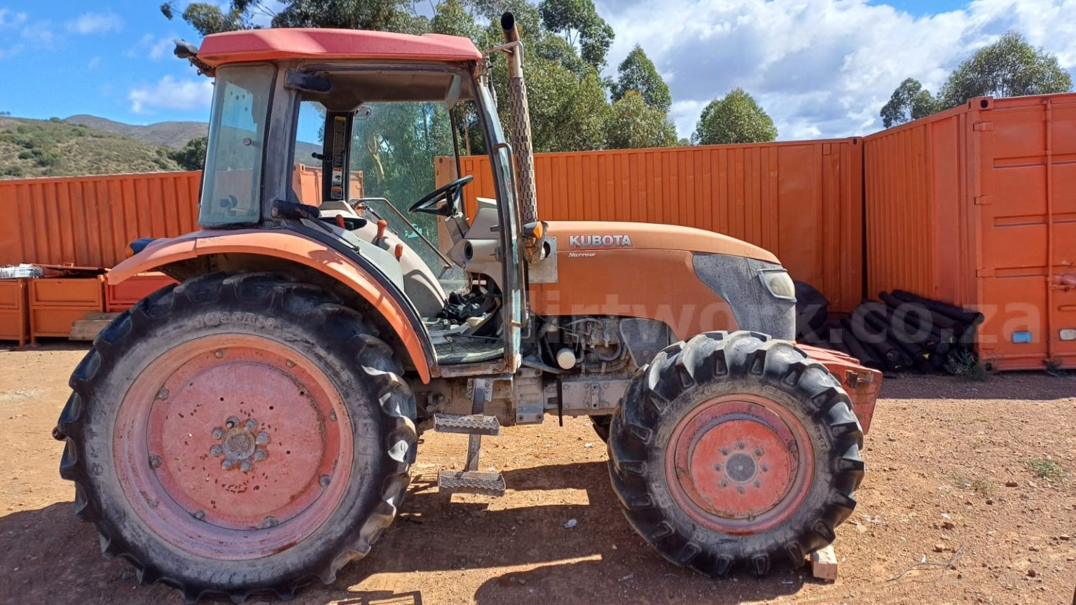 Kubota M9540 Tractor – Dirtworx