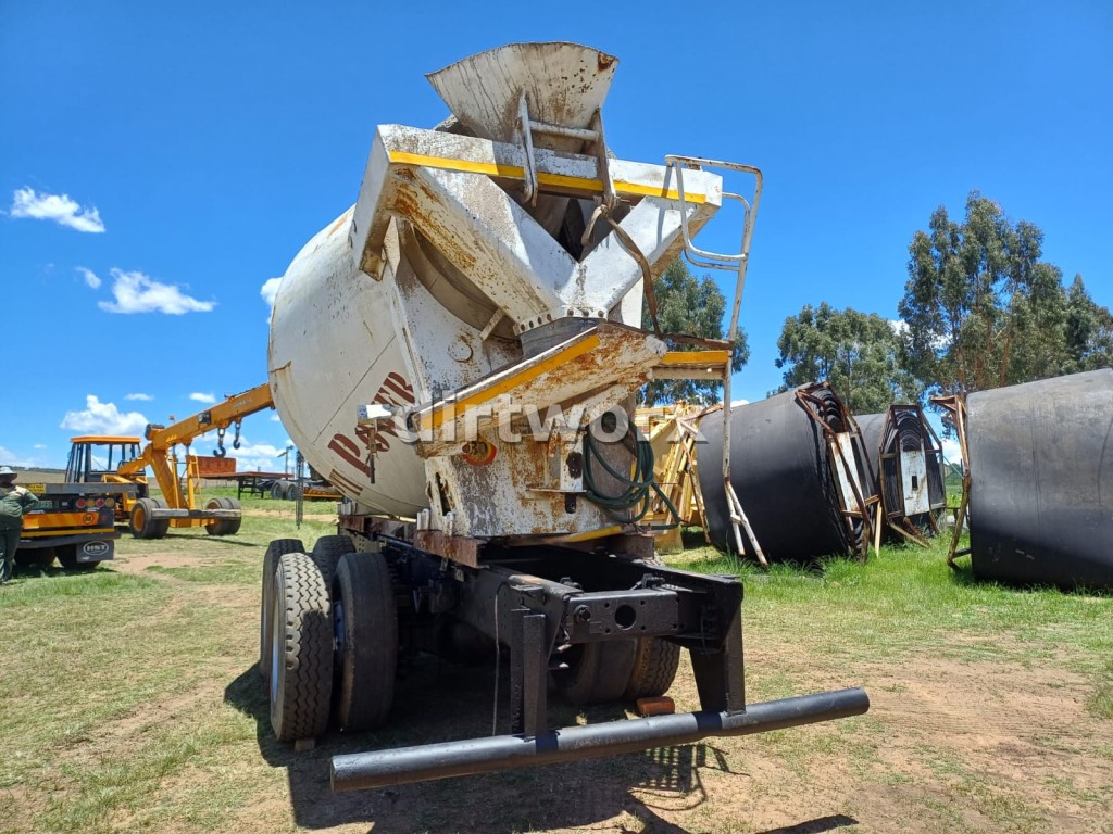 Concrete Mixer Tractor Trailer – Dirtworx